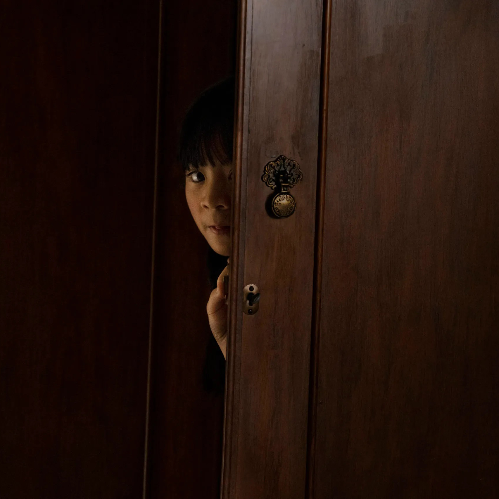 ‘Raging Grace’ Trailer Unleashes Bug Crawling Nightmares in Gothic ...